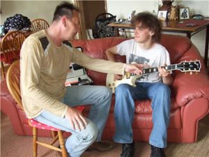 Mobile Guitar Lessons - Free Online Music Lessons
